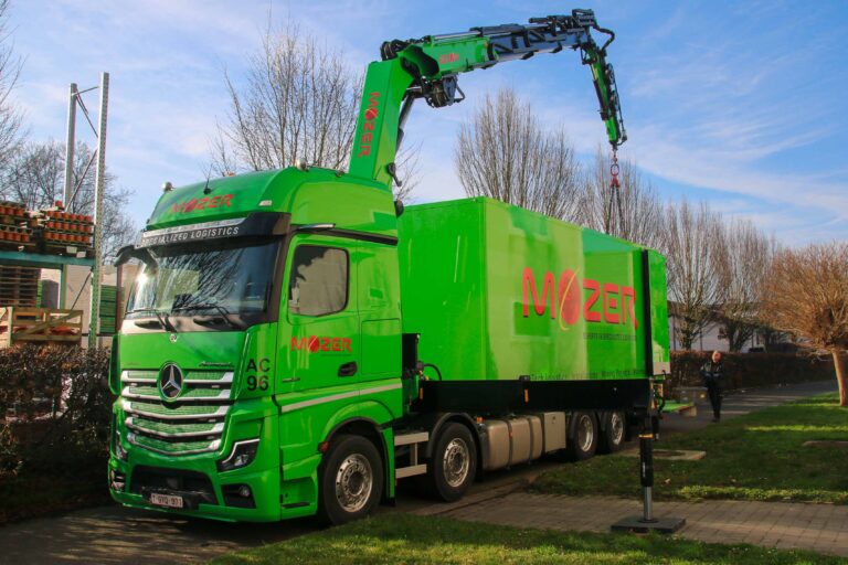 Innovatieve Mercedes-Benz Actros voor Mozer Groep