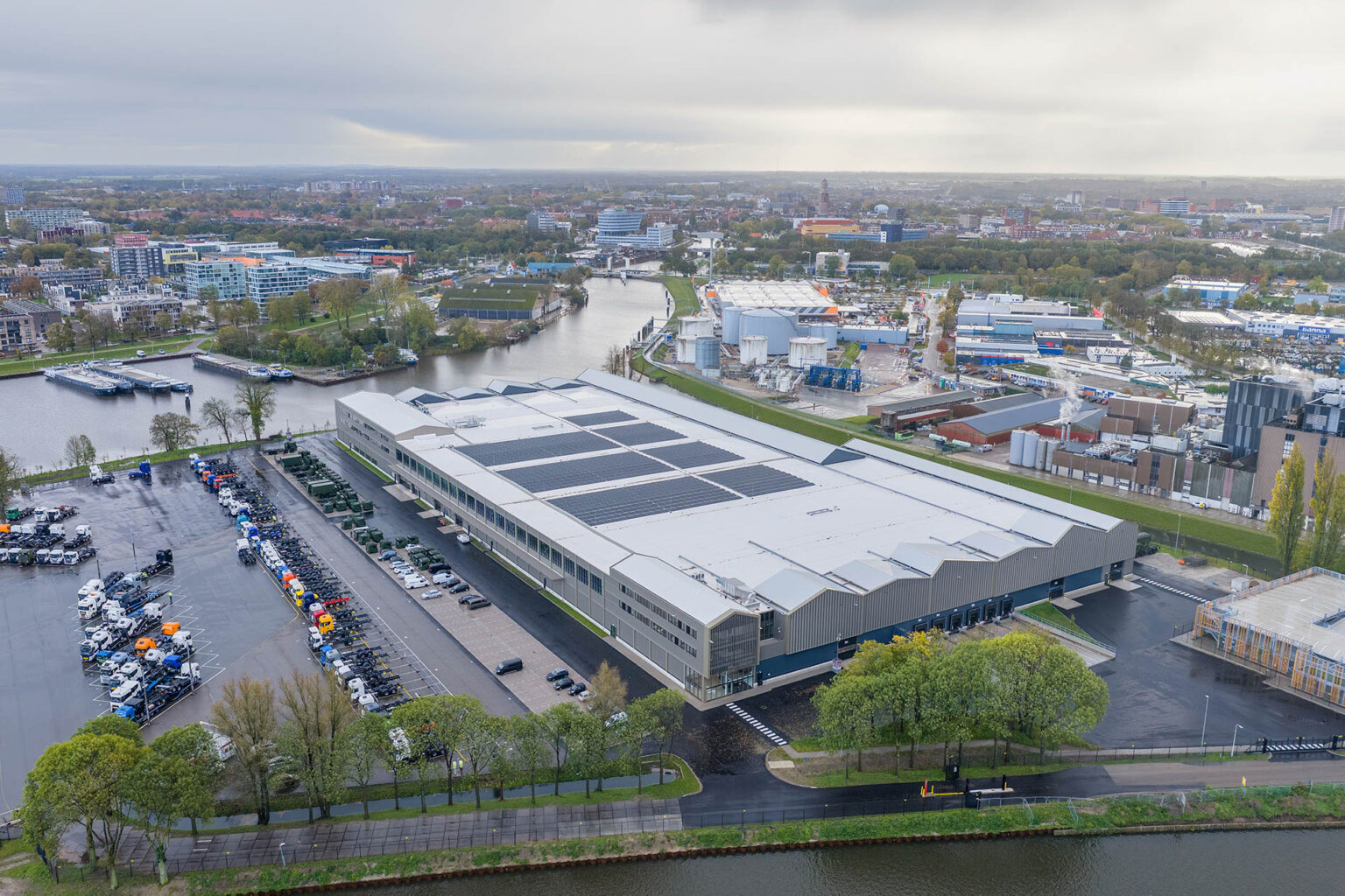 Nieuw Customer Delivery Center voor Scania Nederland